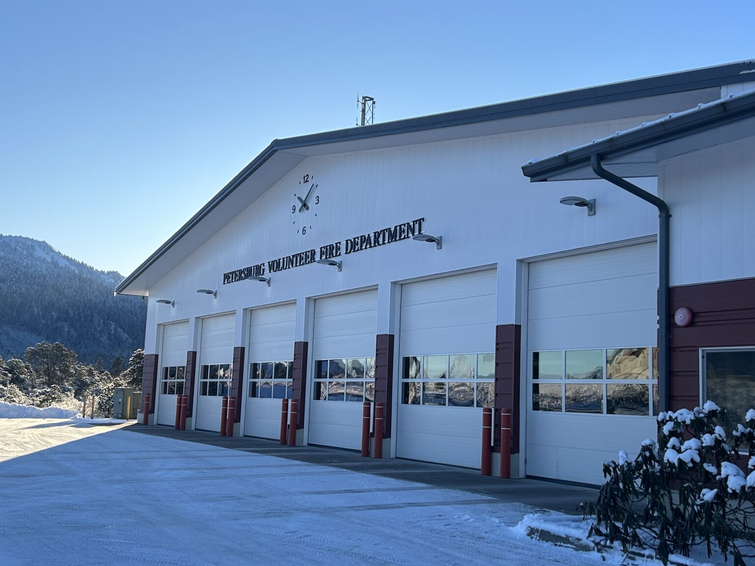 Petersburg Volunteer Fire Department fights sauna fire in first call of ...